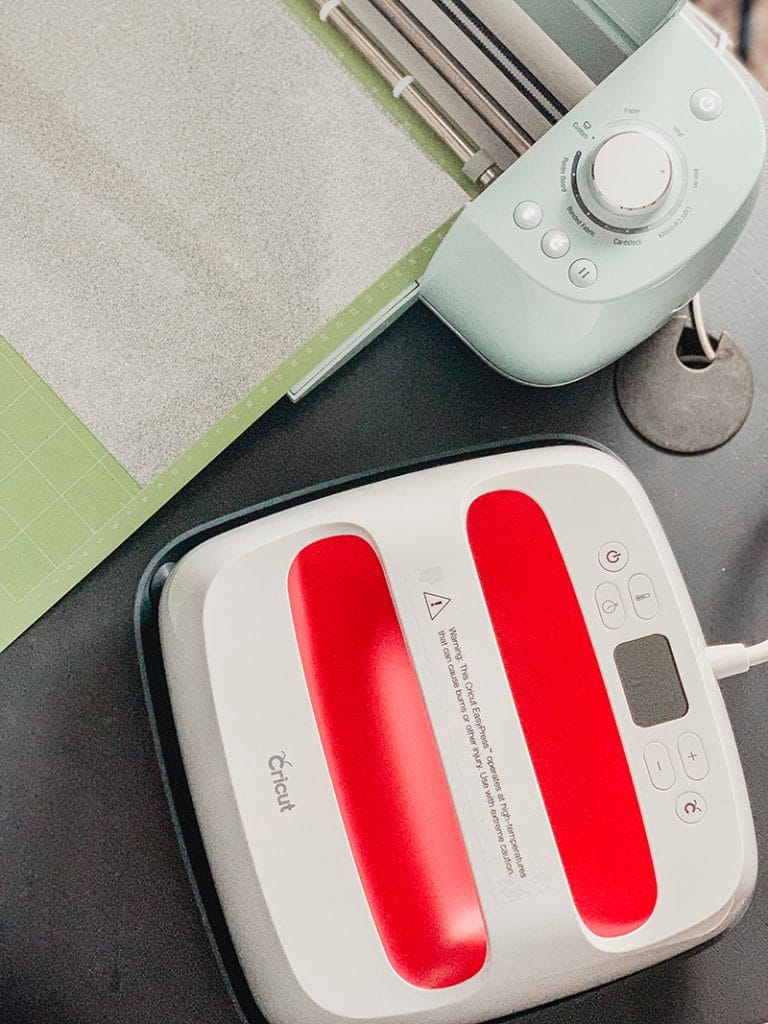 Cricut EasyPress 2 Review | Full Details on The Cricut Iron On Heat Press